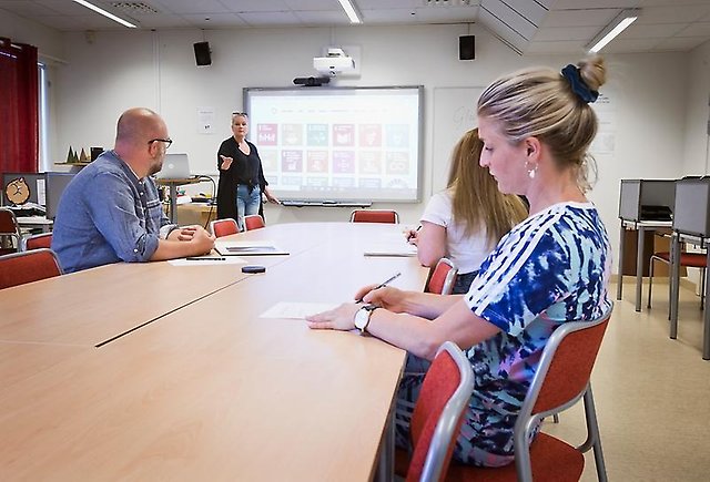 Läs i Karlstad eller Molkom - Region Värmland